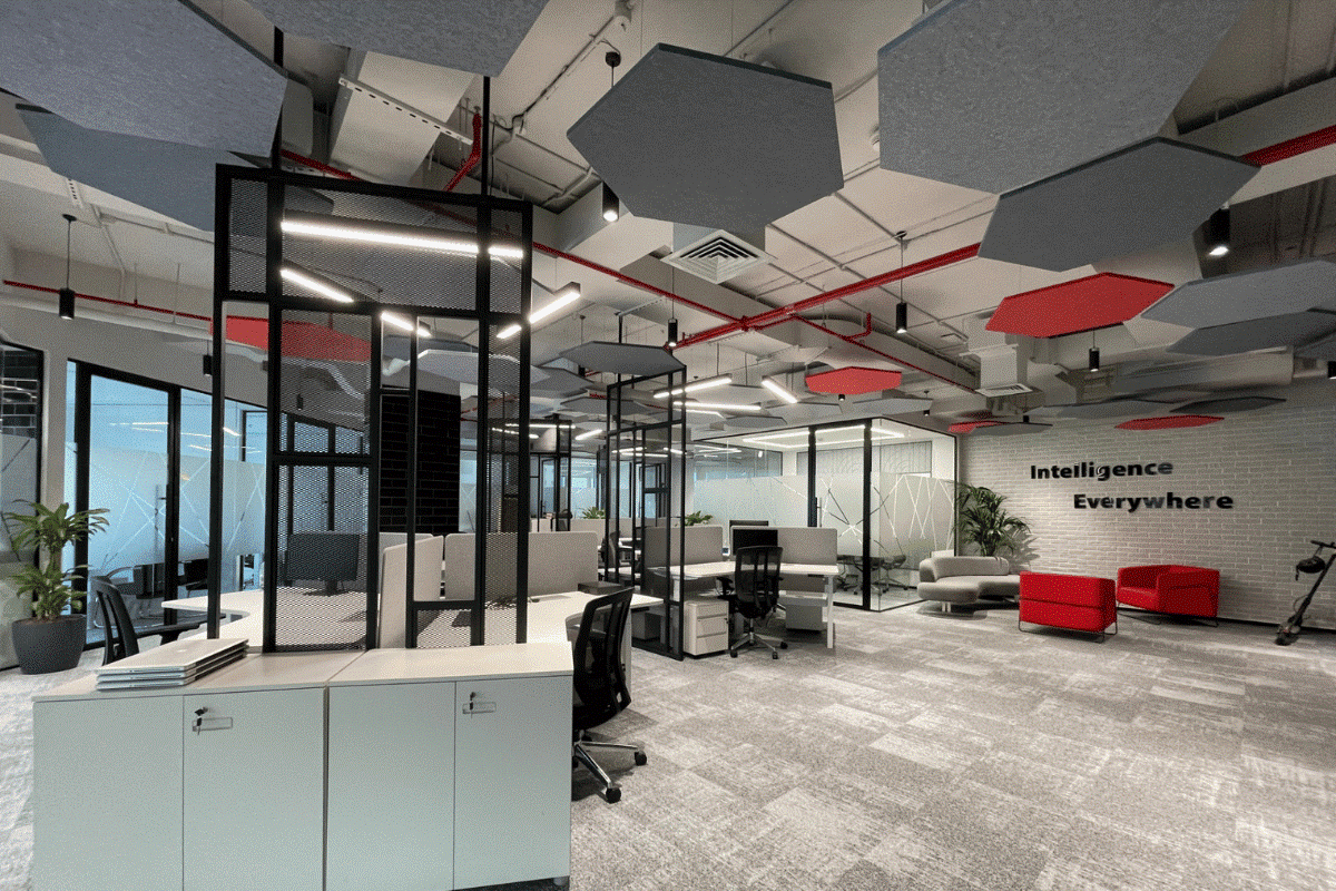 How Modular and Flexible Office Designs Are Shaping Dubai’s Workspaces